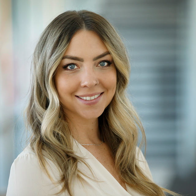 Gina Castro's Instagram, Twitter & Facebook on IDCrawl